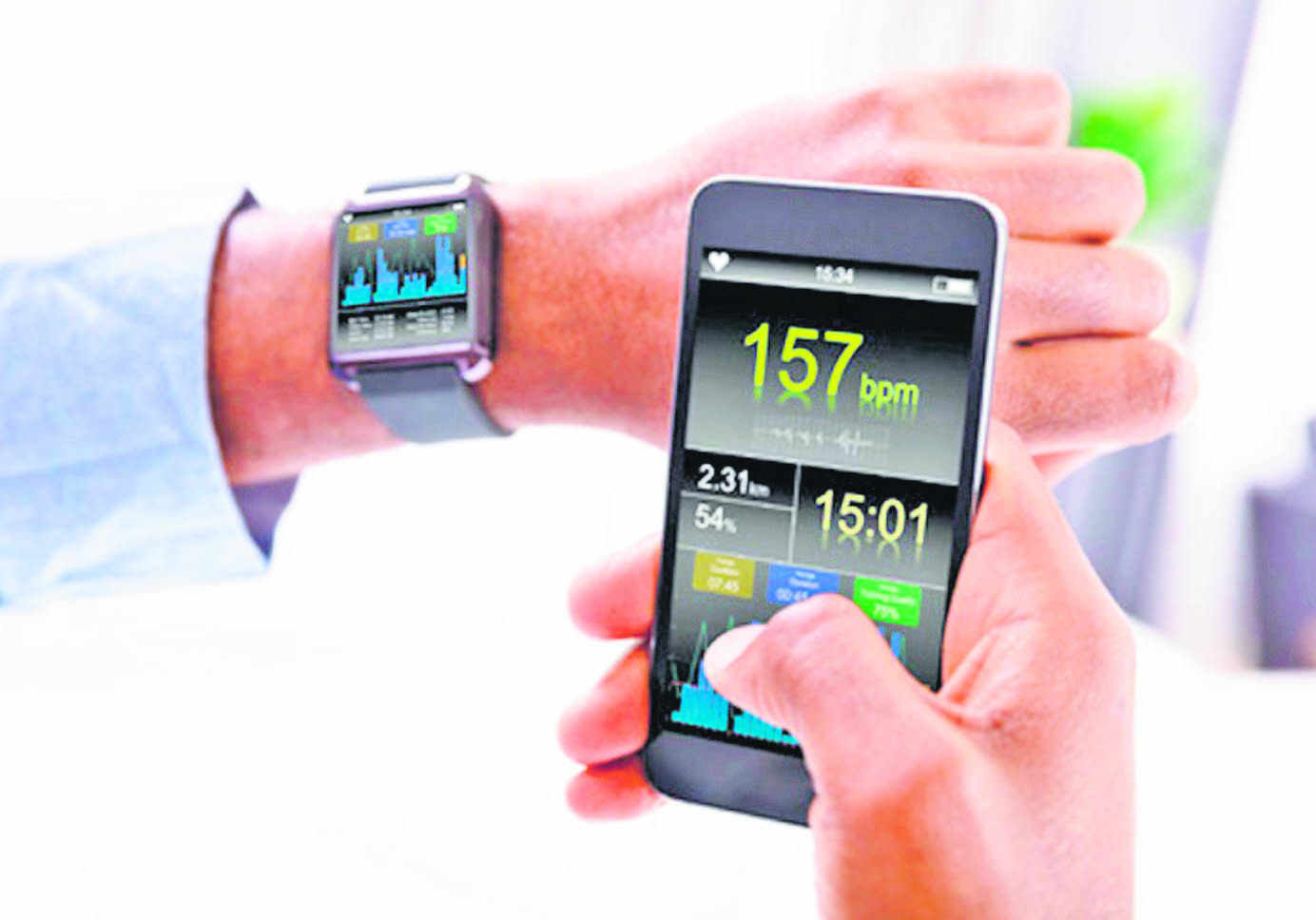 The Evolution of Wearable Technology: From Fitness Trackers to Smartwatches